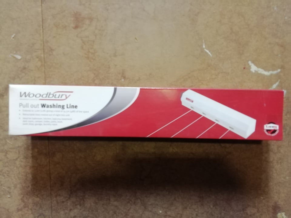 Woodbury Pull Out Washing Line